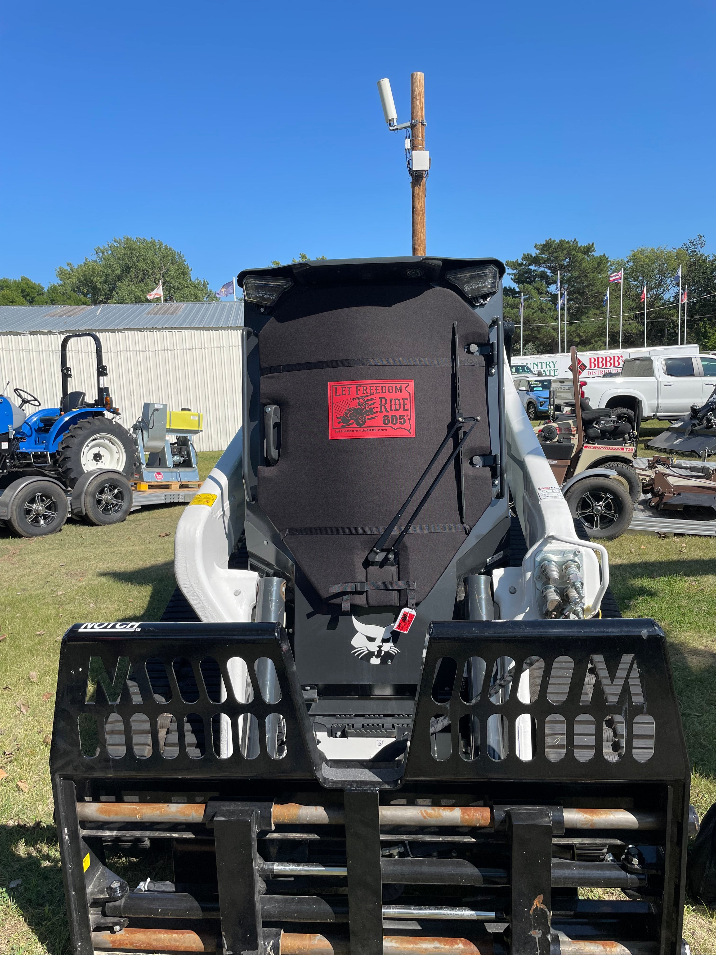 Bobcat R Series windshield cover | Let Freedom Ride 605